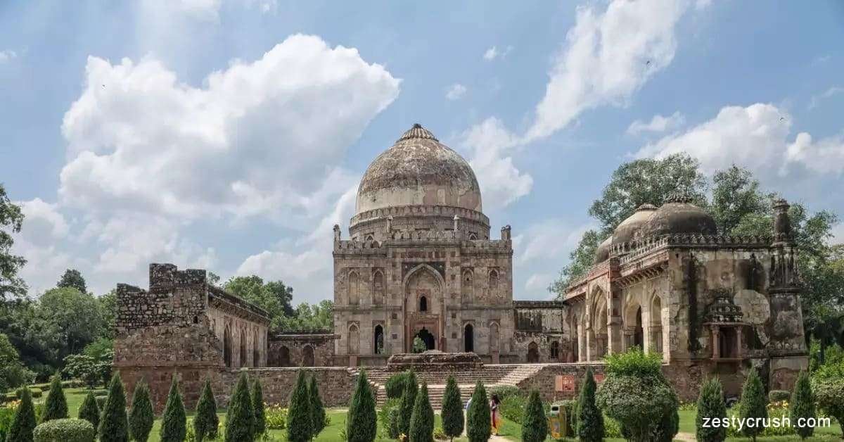 15 Most Popular Historical Places in Delhi You Must Visit