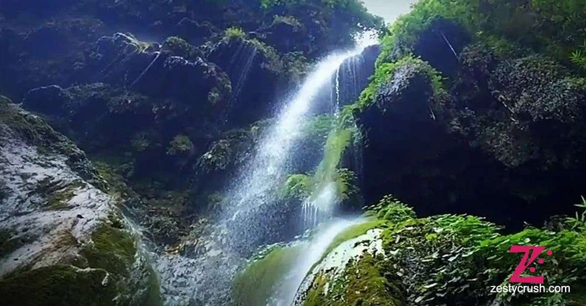 31 Famous Places in Rishikesh for Adventure and Pilgrimage