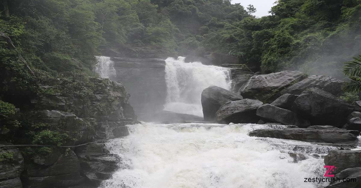 10 Superb Waterfalls in Meghalaya You Must Visit