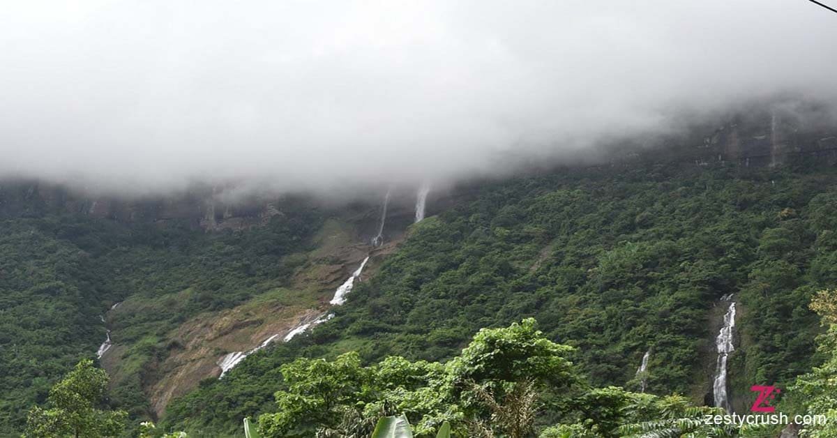10 Superb Waterfalls in Meghalaya You Must Visit